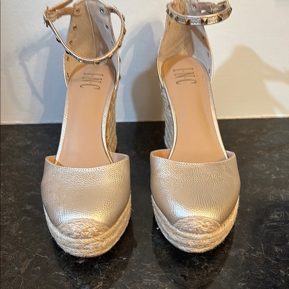 INC International Concepts | Shoes | Inc International Concepts Gold ...